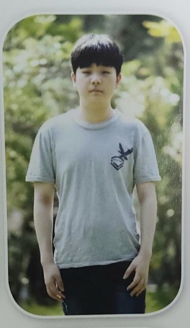 韓網熱議：T1/DK/KT/GenG選手 年幼照片 | 英雄聯盟