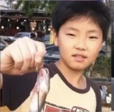 韓網熱議：T1/DK/KT/GenG選手 年幼照片 | 英雄聯盟