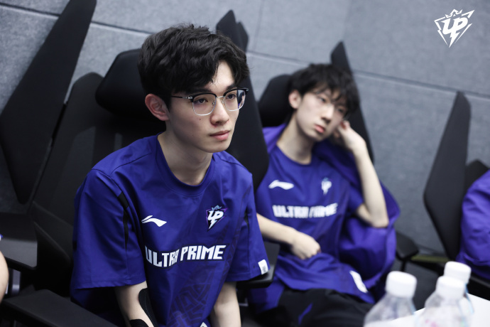 柴犬LPL開季戰績不如預期...Uzi：我連Doggo都不如 | 英雄聯盟