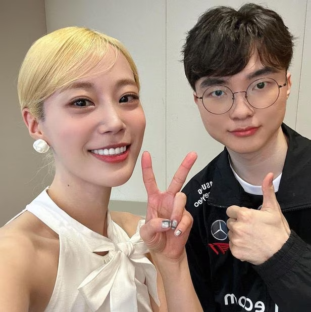 Faker的魅力 ? Faker與女團成員見面 對方害羞到臉紅 | 八卦新聞