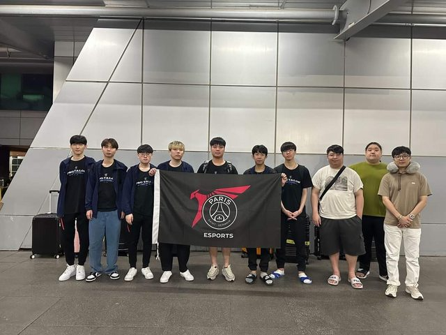 PSG已經前往韓國備戰了feat. JunJia的本土穿搭