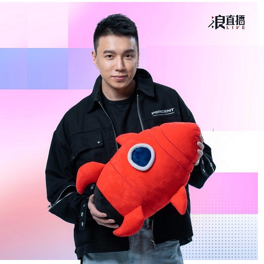 Toyz FB：接下來三個月都會在浪LIVE直播，感謝大家一路以來在Youtube上的陪伴，時日可能無多了 | 八卦新聞