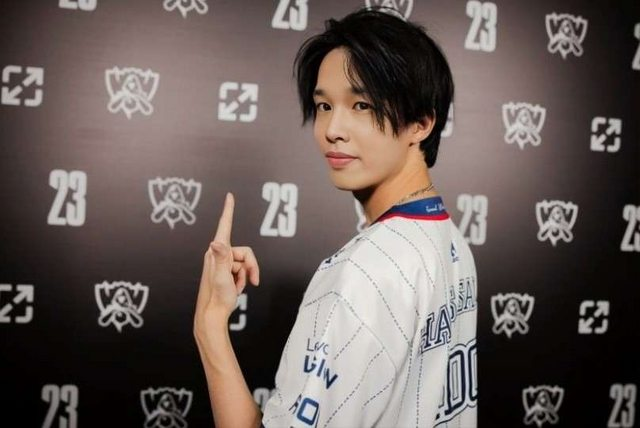 怎麼會有Roger Sama 水蛇洞的好Jable真的 很強...