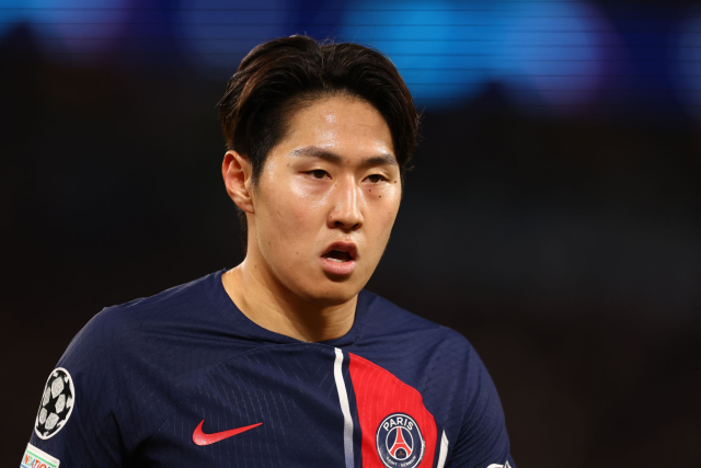 Faker成為韓國炸雞品牌Alachi Chicken的新代言人