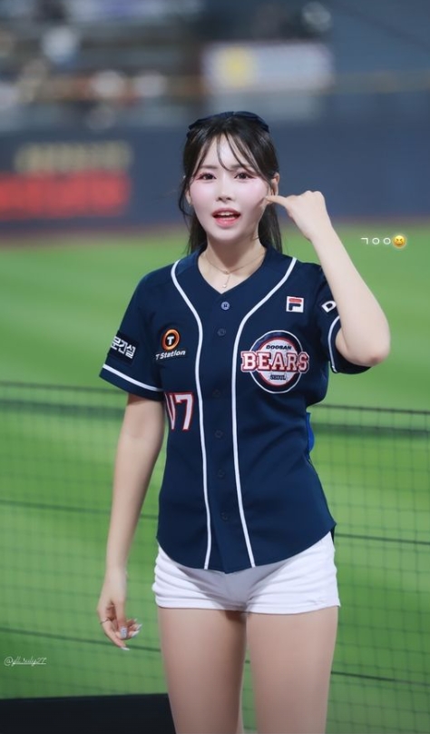 T1 Oner姐姐 啦啦隊應援照片分享