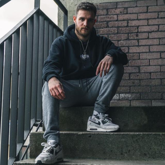 英網紅路易斯Lewis Stevenson 拍片爬「西班牙第一高橋」摔落身亡