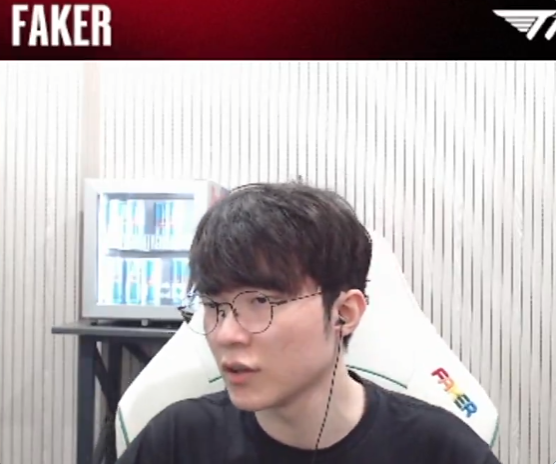 連做效果都要外包給聊天室的Faker