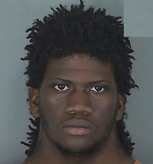 海賊王的粗脖子都是真的 外網超火的Mugshot